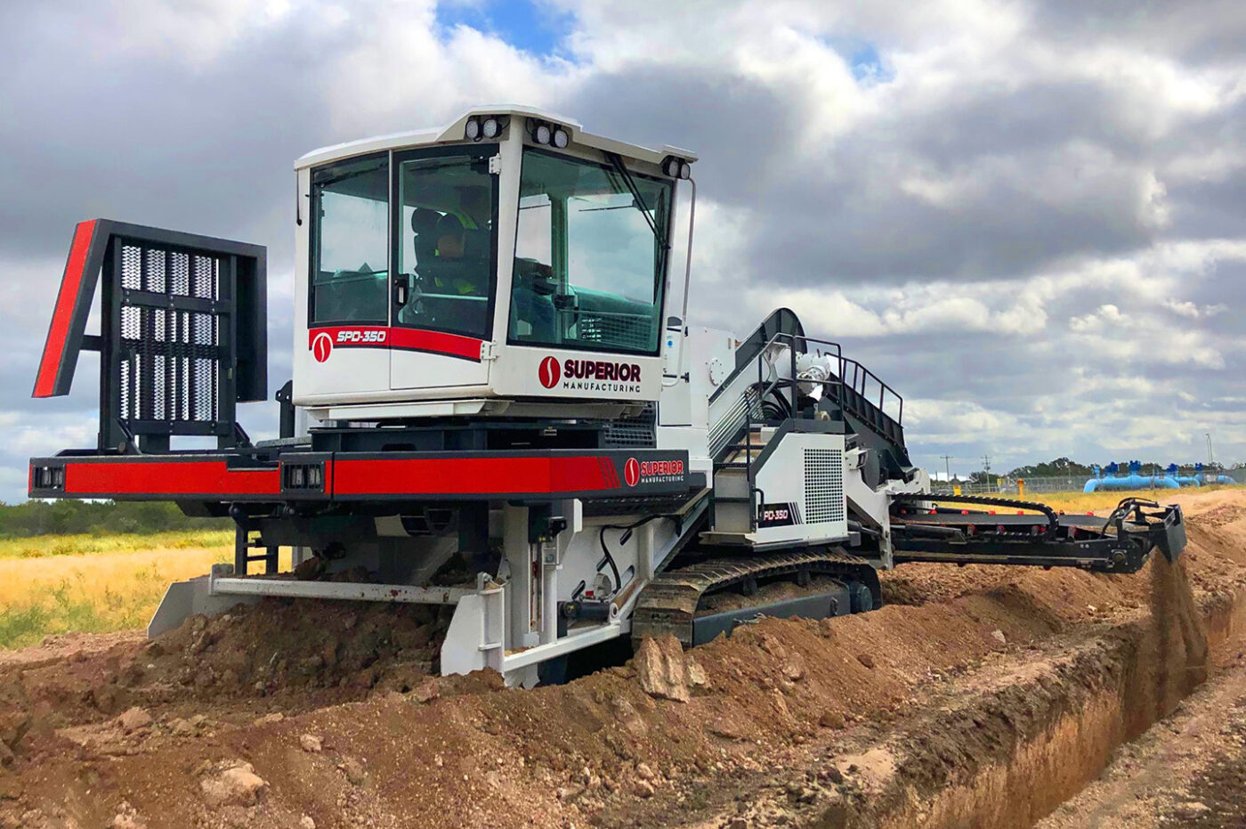 Worldwide Machinery Upgrades Padding Machine & Crawler Carrier Fleet ...